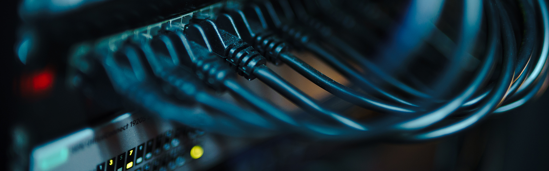 STORM Computers | Local and dispersed high-availability secure networks